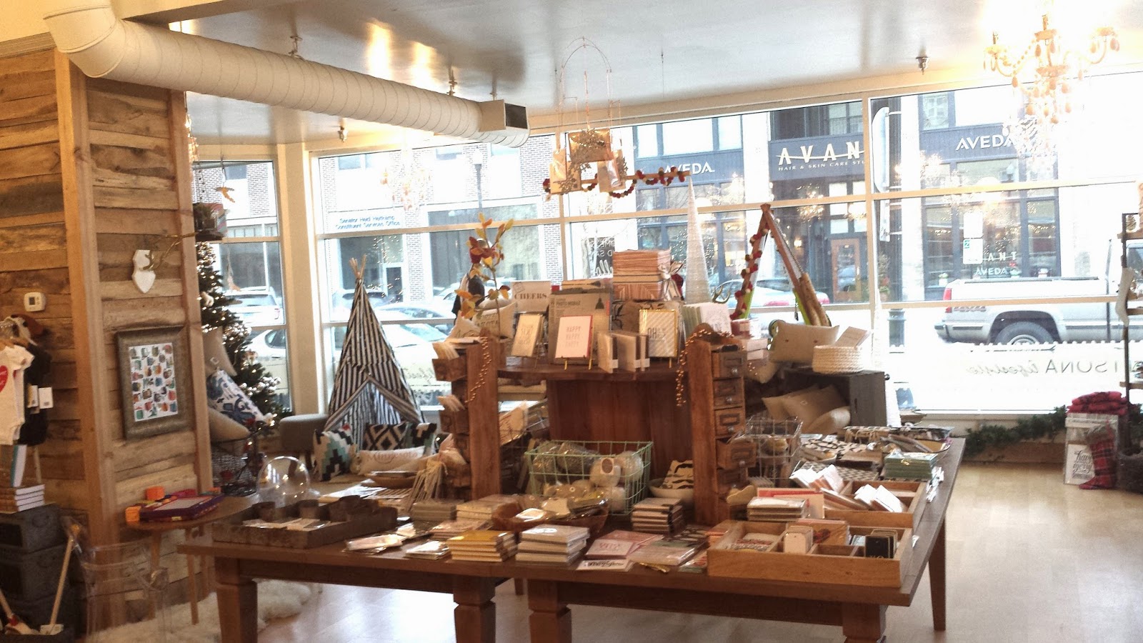 The Taea Made Blog: Step Inside Kittsona Lifestyle