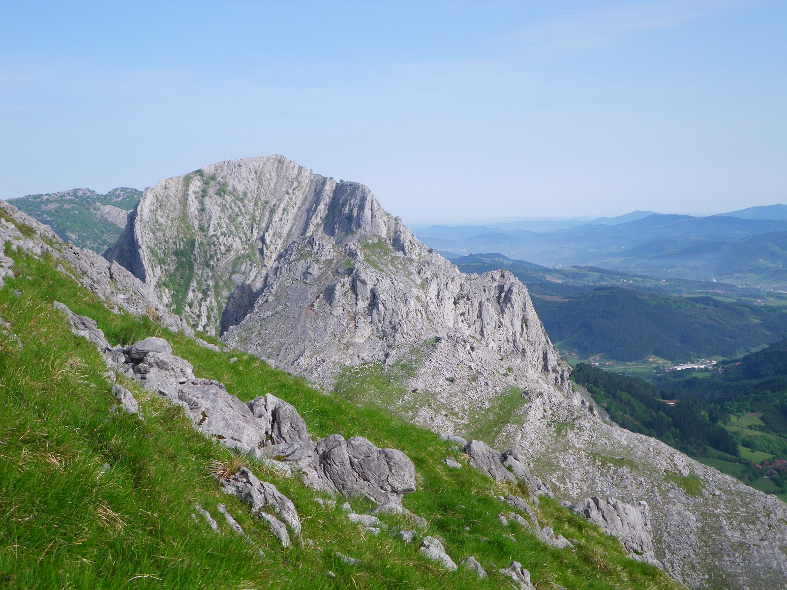 Penúltima noche en Goüter: La cresta del Anboto