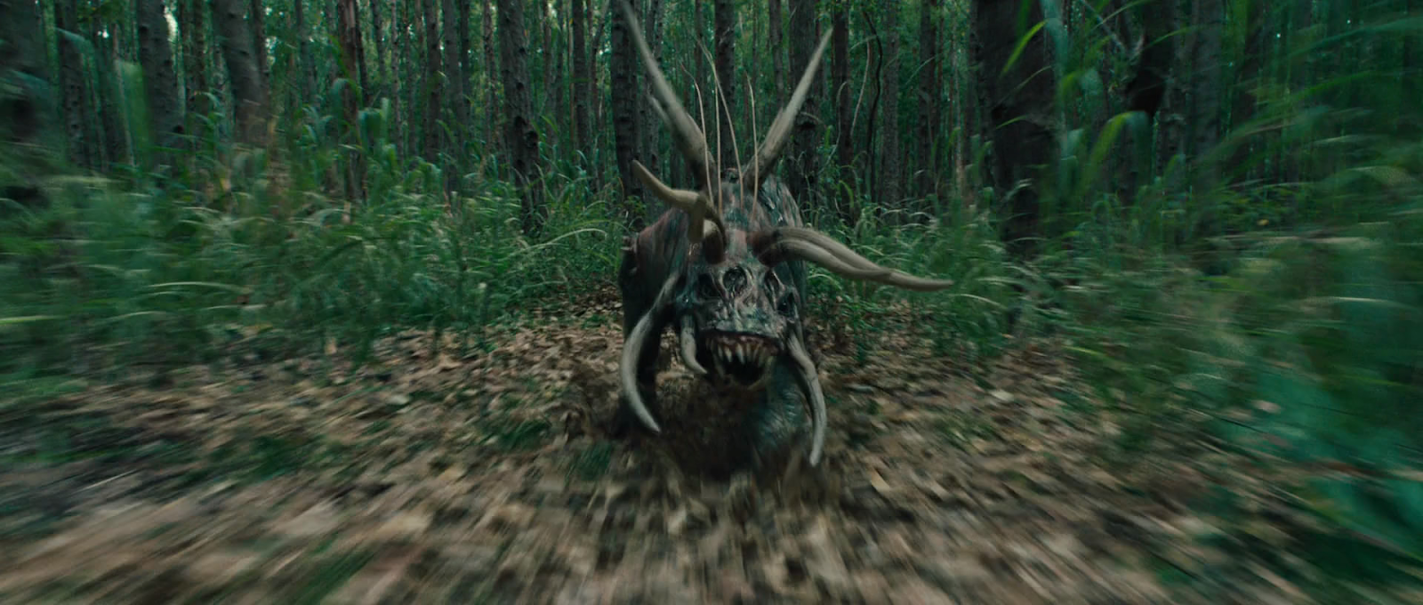 MAN OF BRONZE: THE PREDATOR: LLEGAN LOS HELL HOUNDS