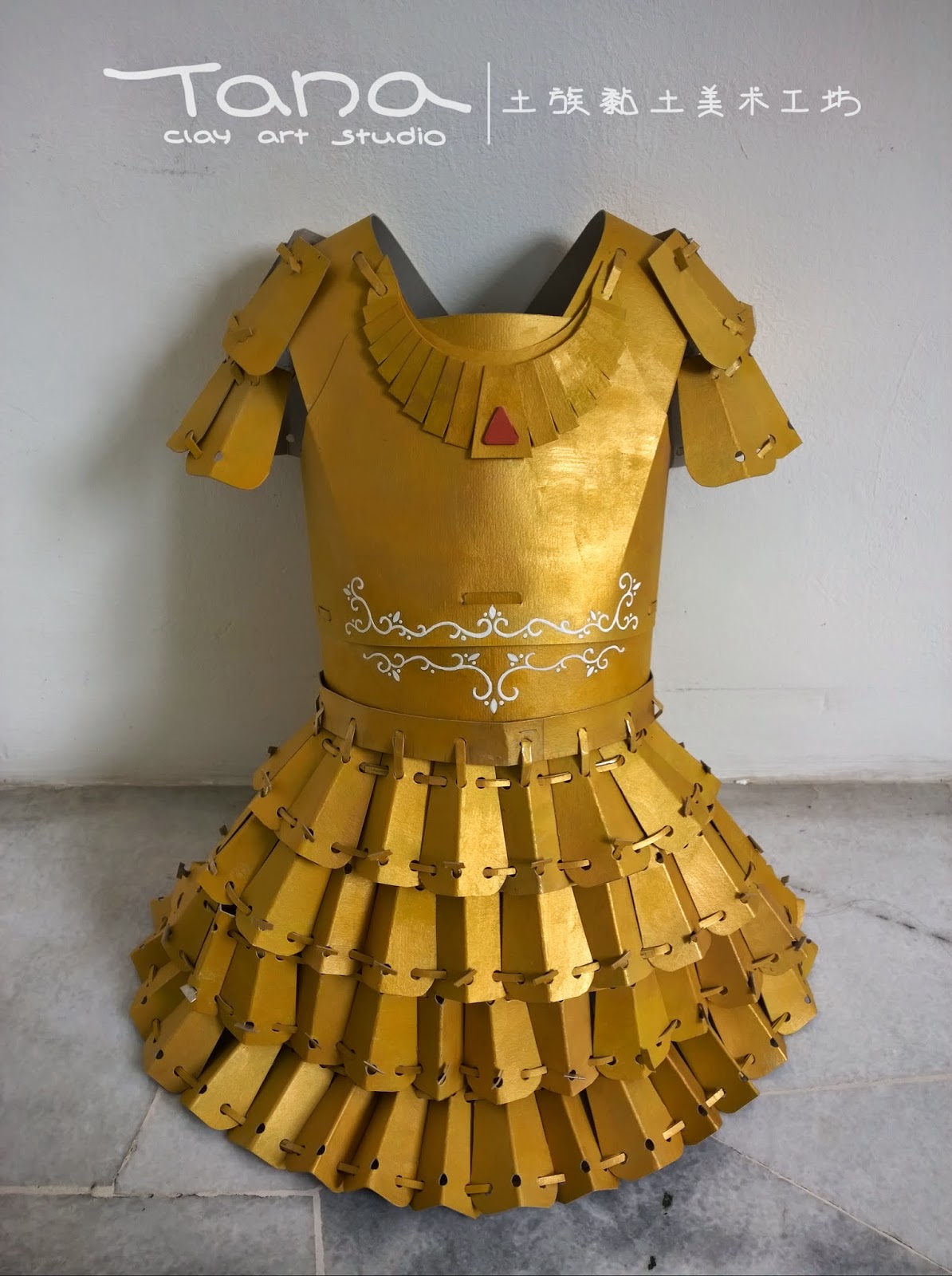 Tana Clay Art Studio 土族黏土工坊: Custom-made armor costume