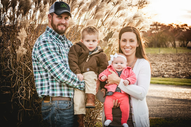 Photos by Carrie LLC: Howe Family