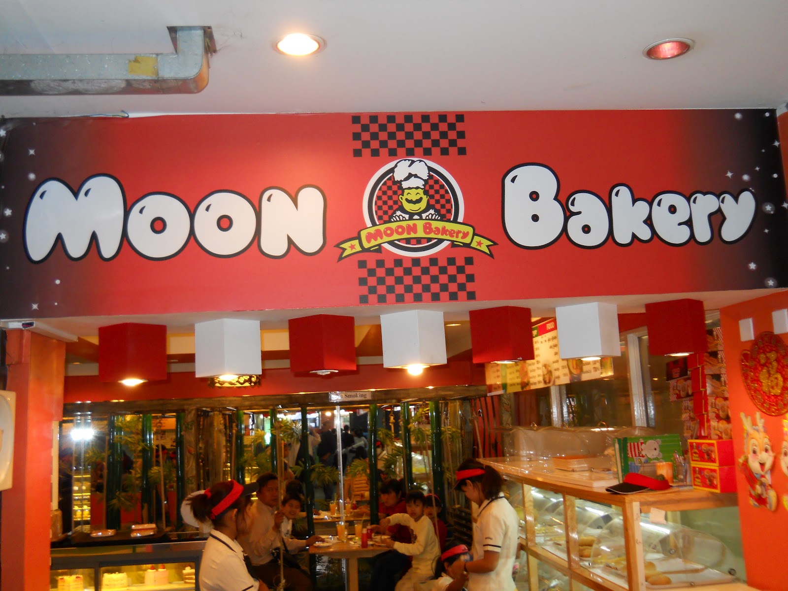 come dine with me...: Moon Bakery, Yangon, Myanmar