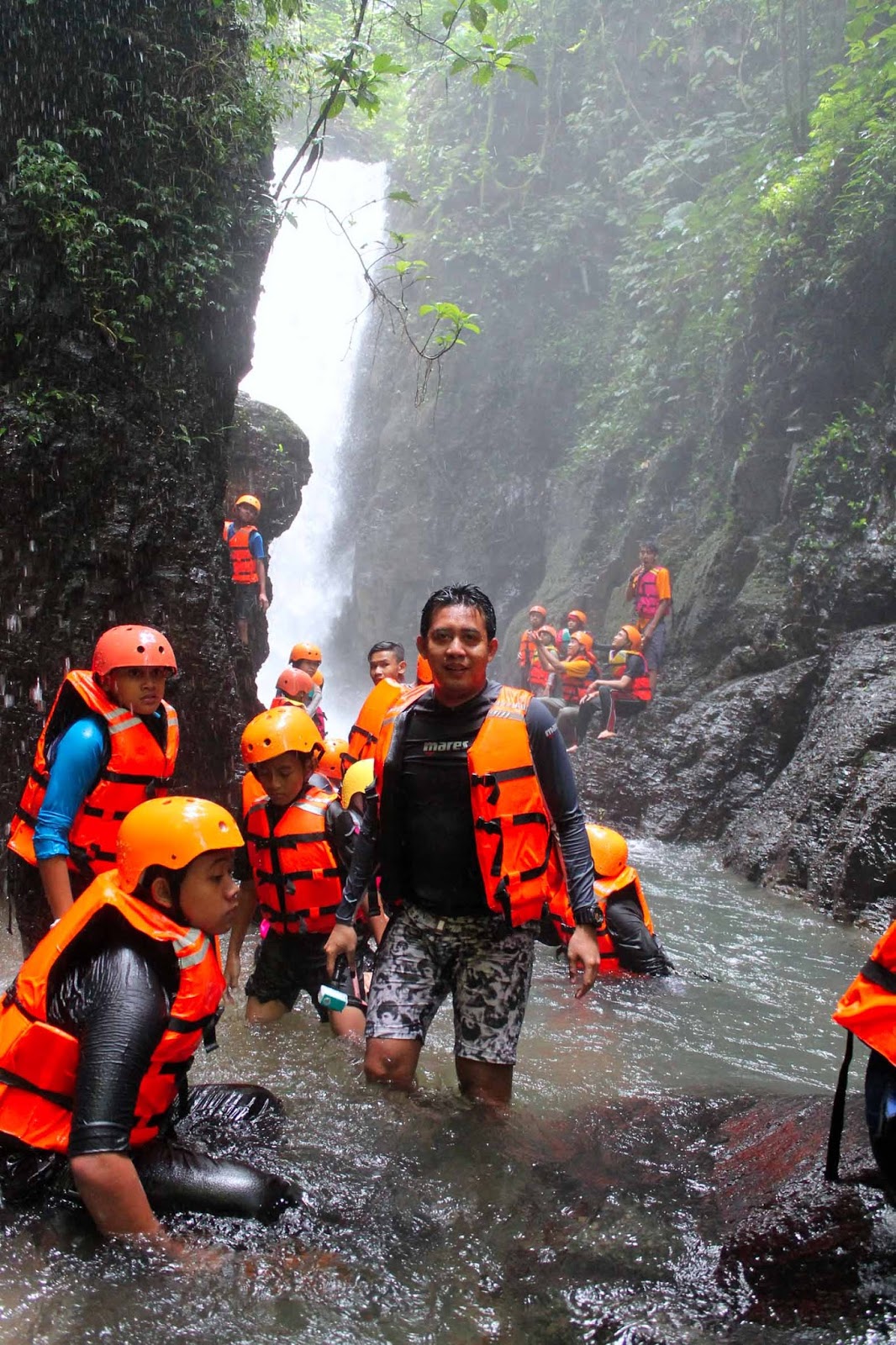 WISATAKU INDONESIA TOUR: Body Rafting Curug Naga