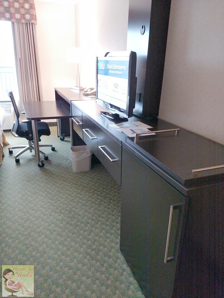 Woven by Words: Staying At Holiday Inn Express