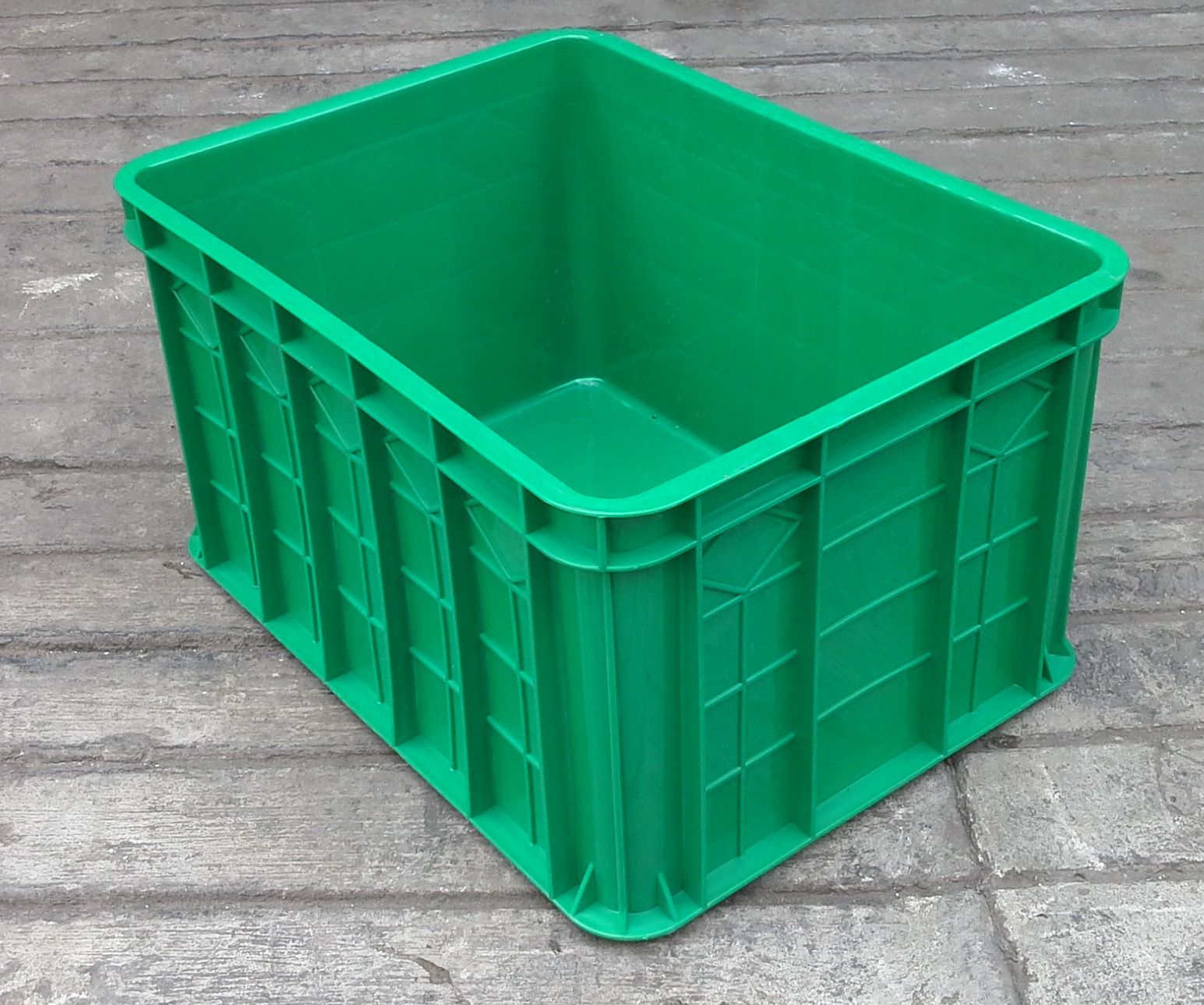 Selatan Jaya distributor barang plastik furnitur Surabaya Indonesia ...