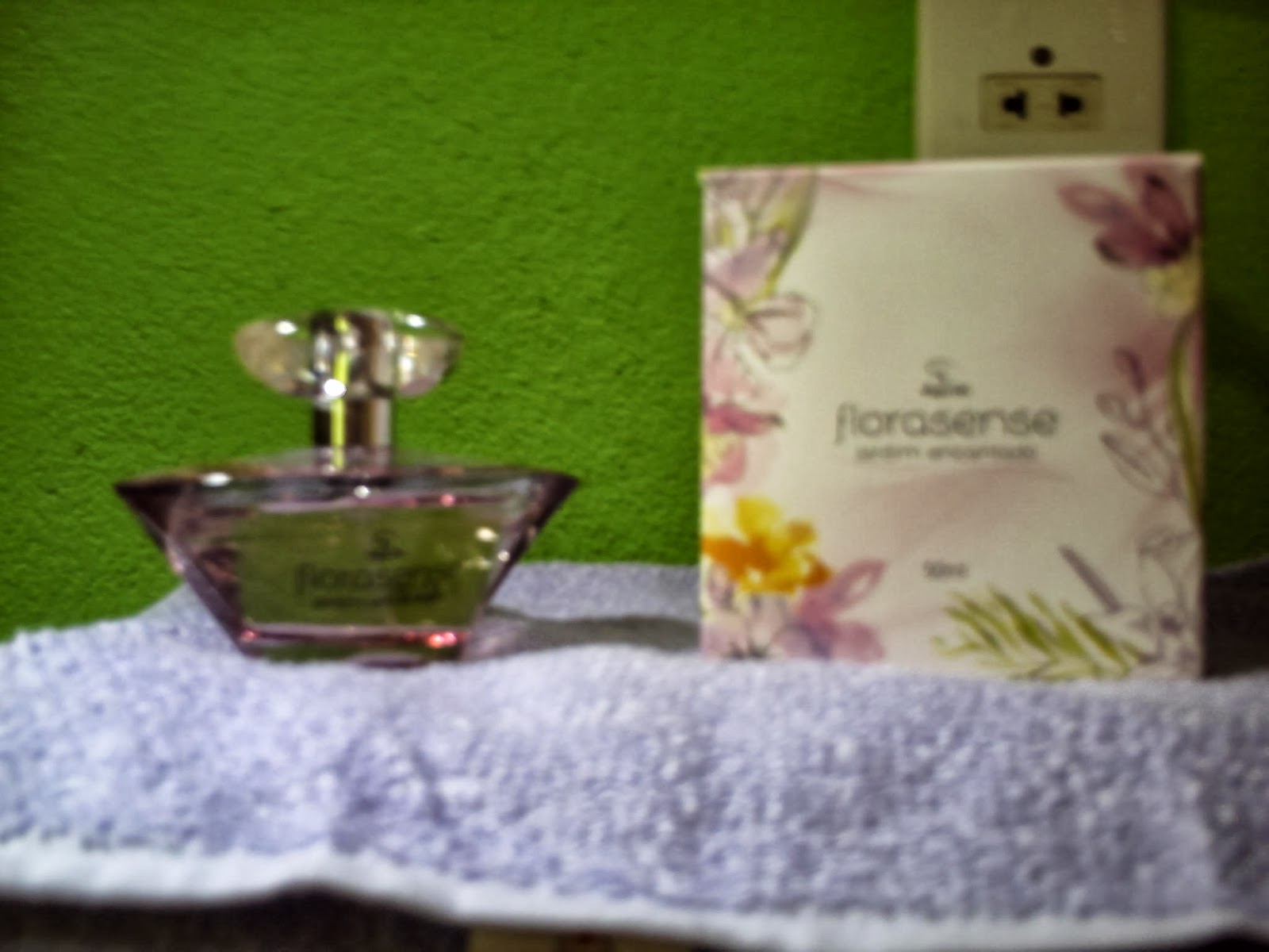 QUEM GOSTA DE COSMÉTICOS: FLORASENSE JEQUITI JARDIM ENCANTADO