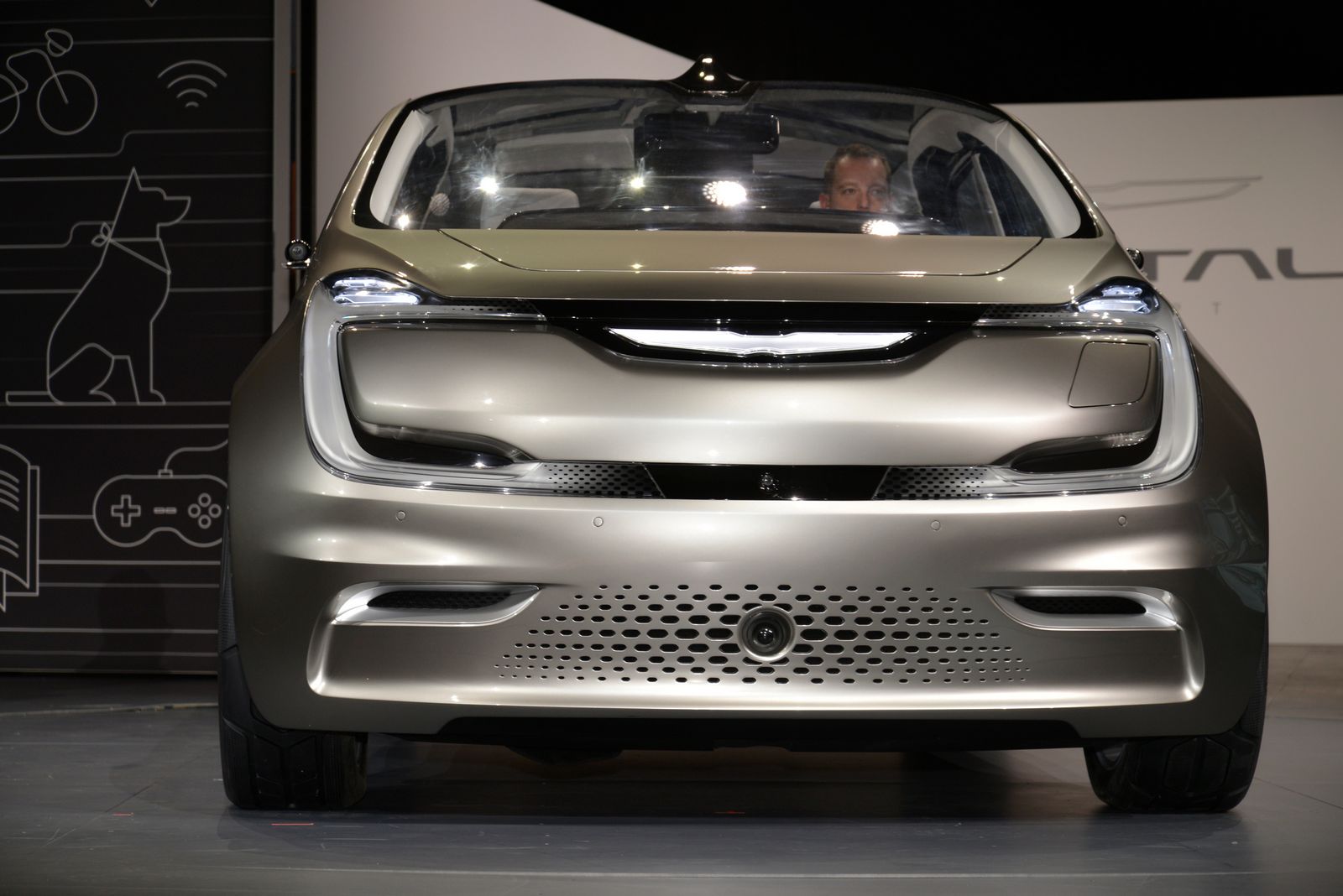 Chrysler's Portal Electric Minivan Concept Celebrates World Debut At ...