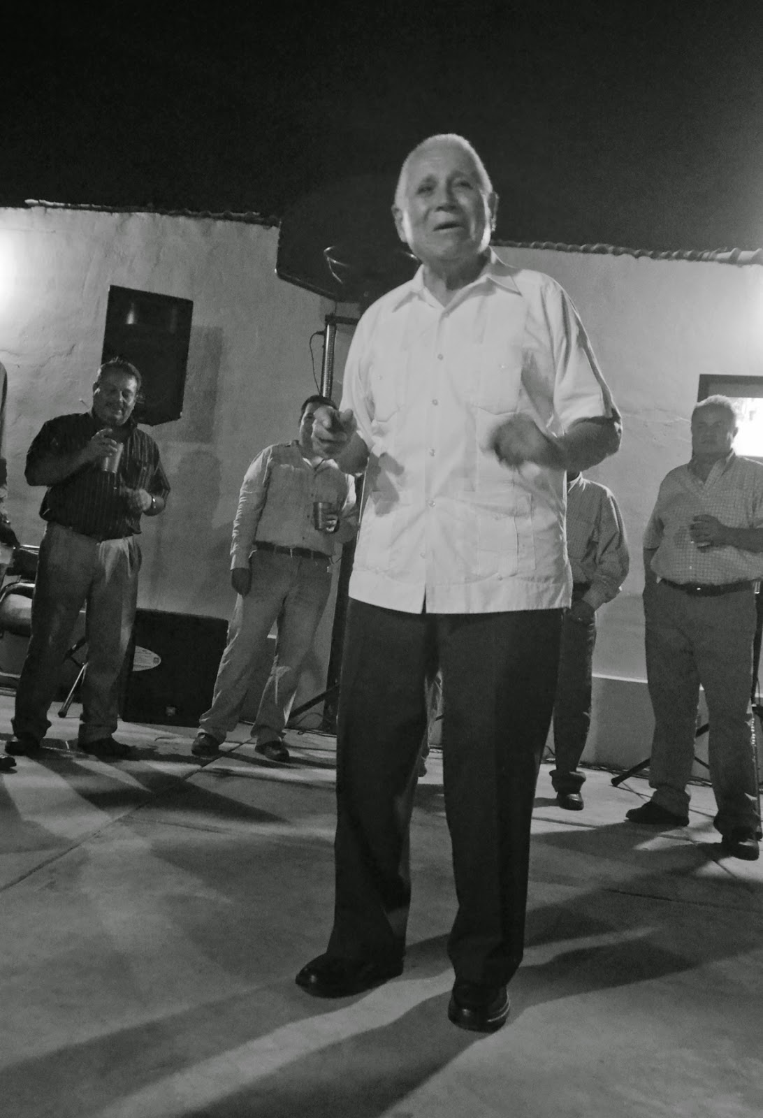 EL ALBUM DIGITAL: CUMPLE 80 AÑOS DON RAUL ARMENTA BALDERRAMA