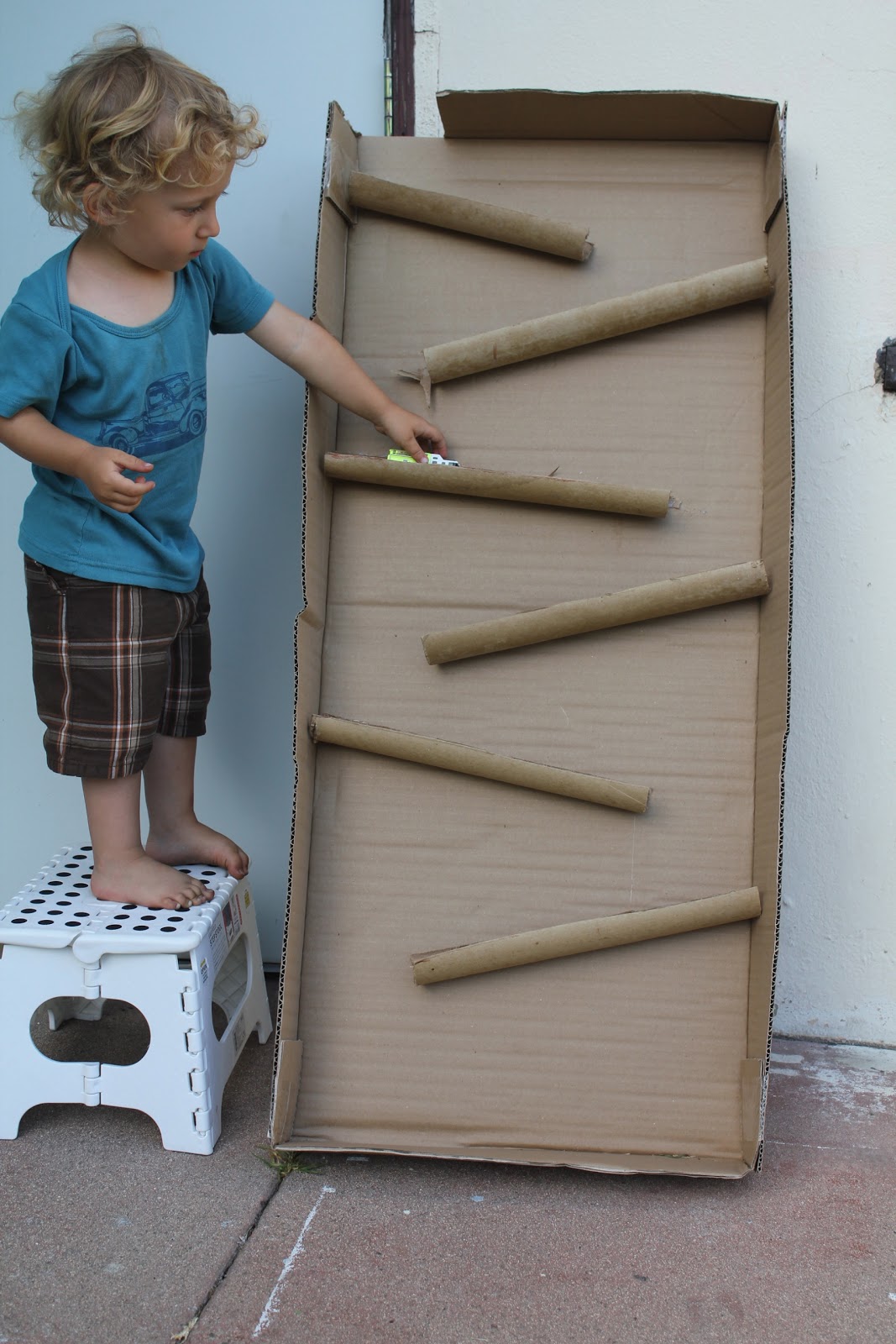 a happy wanderer: ball maze...