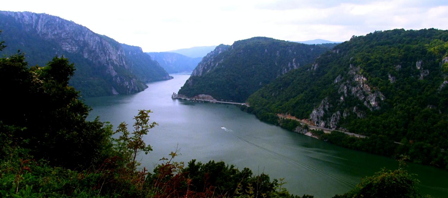 Fotografije Srbije - fotografije, slike, gradovi, jezera, reke, planine ...