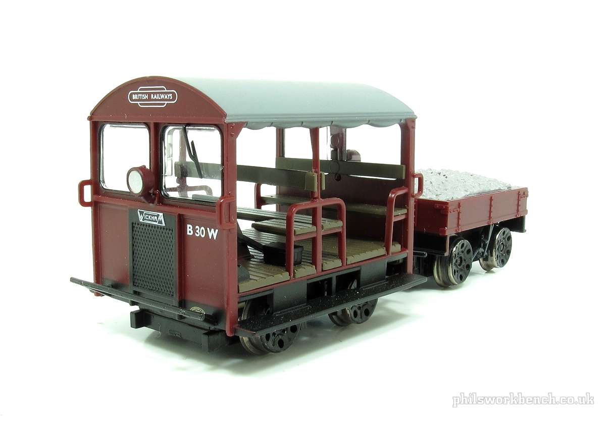 Phil's Workbench: Bachmann Wickham Railcar (32-992)