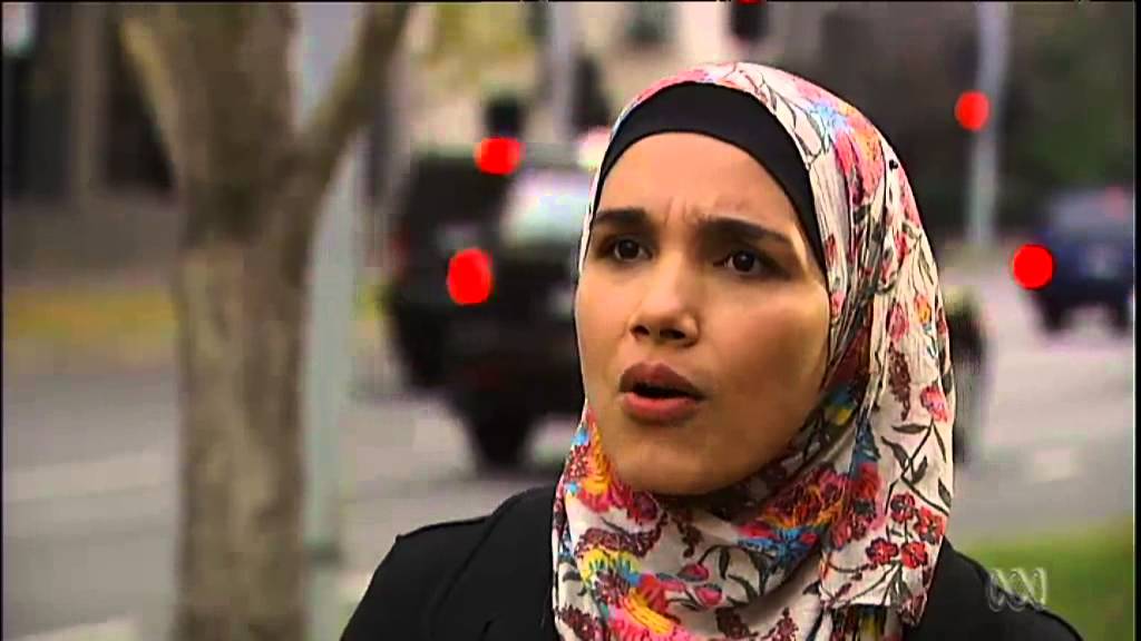 WARDINA HENTAM 'PEMILIK TUDUNG' KERANA MELAYAN PELANGGAN MACAM LEMBU ...