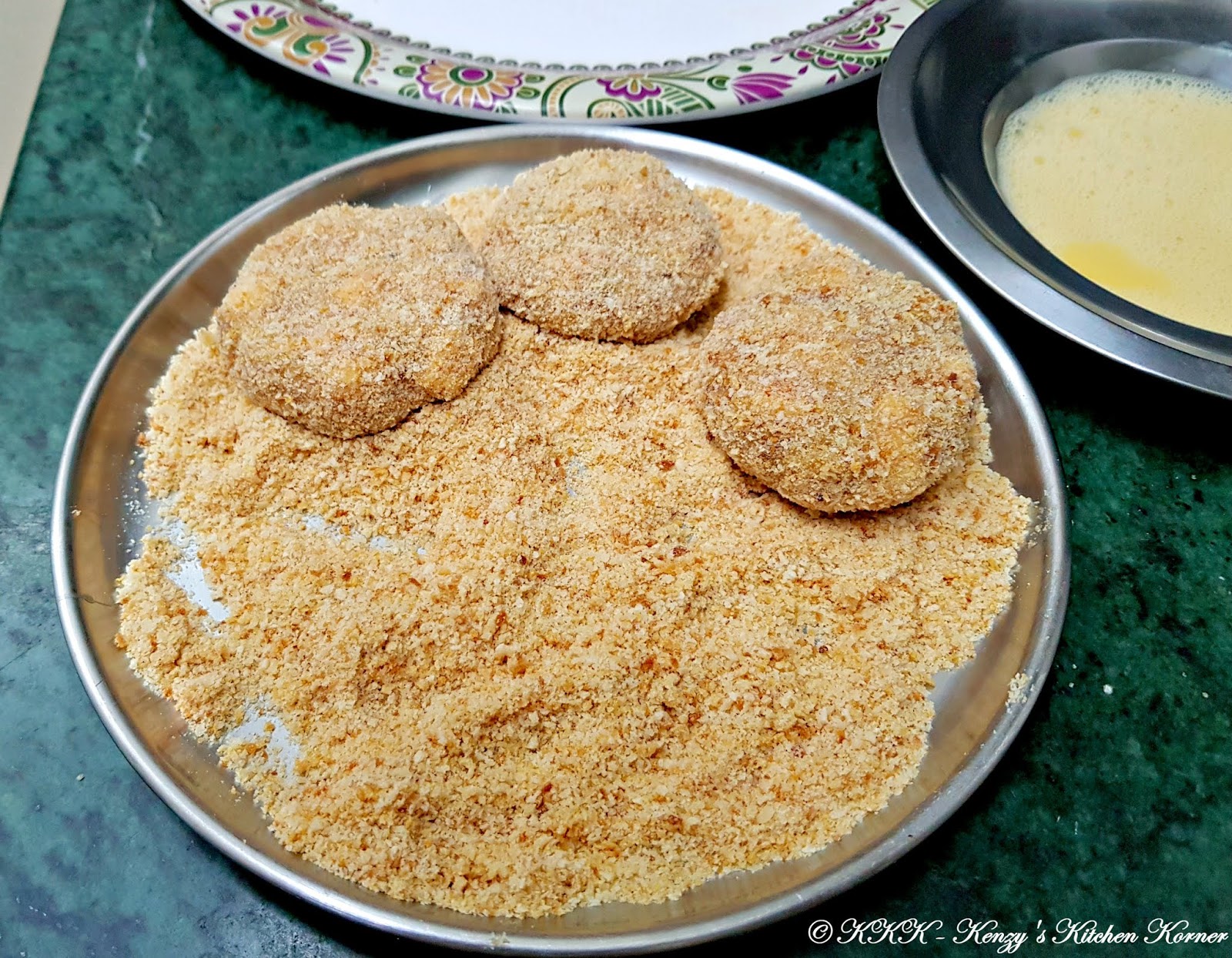 Kenzy's Kitchen Korner... : Cheesy Corned Beef Cutlets