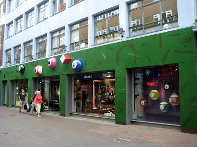 RetailStoreWindows.com: Puma, London