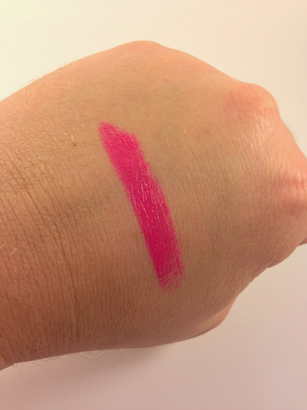 Shimmering Image: MAC Sharon & Kelly Osbourne Collection Picks