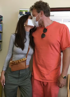 E M R A T A S T Y L E