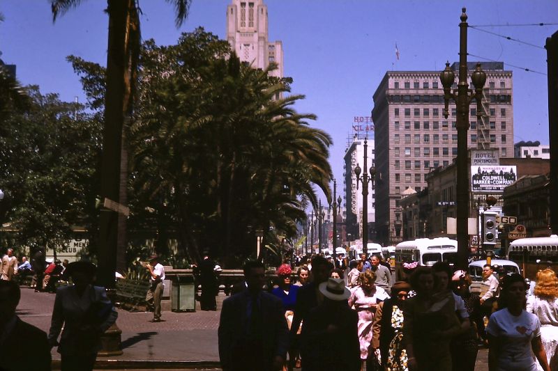 47 Color Photos That Capture Everyday Life of the American West in 1947 ...