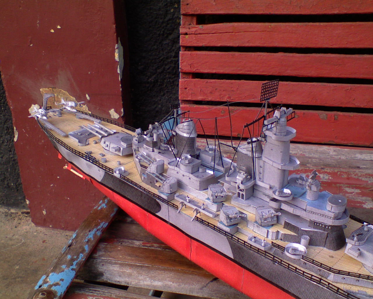 Papermodel Kapal Perang & Lain2: Papercraft USS Iowa (BB-61)