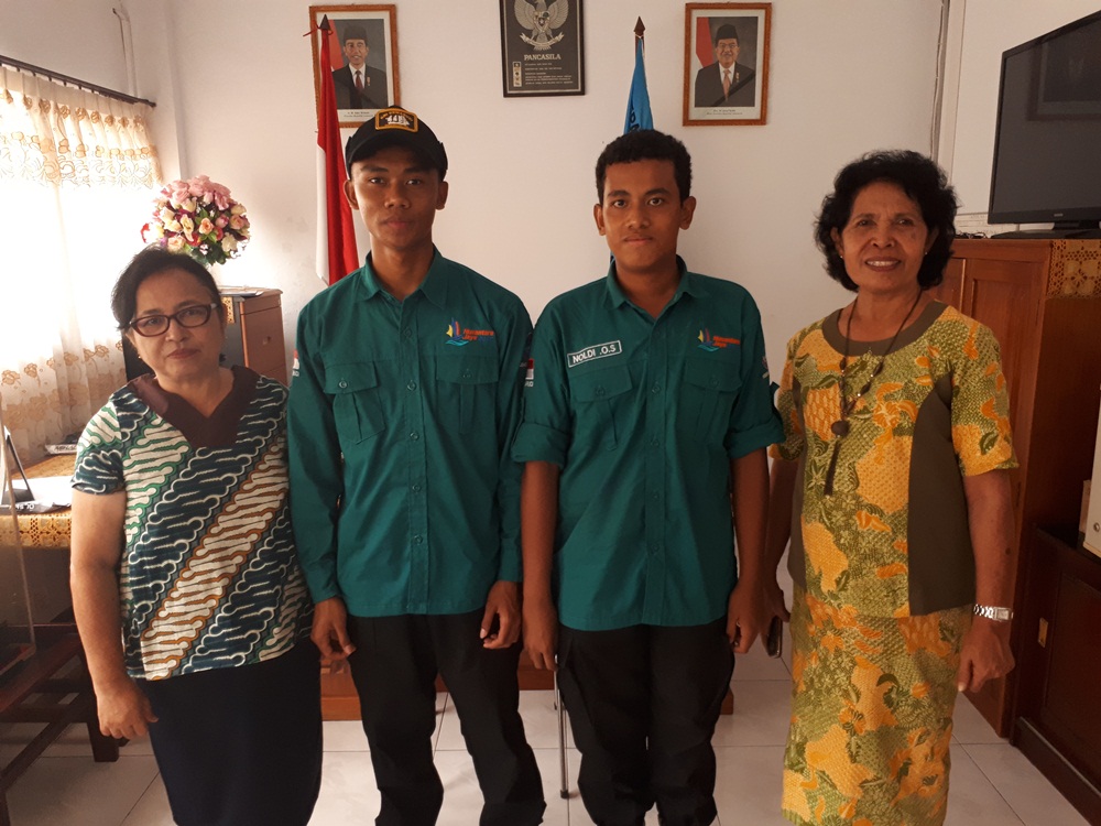 Dua Siswa SMA Negeri 1 Ambon Mengikuti Pelayaran Ekspedisi Nusantara ...