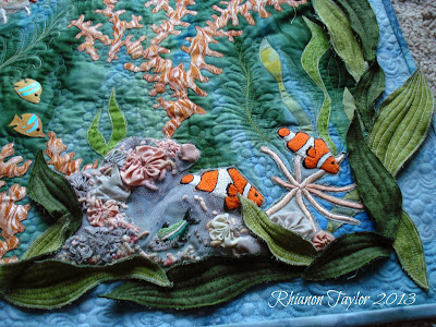 The Nifty Stitcher: Hand Embroidered Tropical Fish Wall Hanging - Finished!