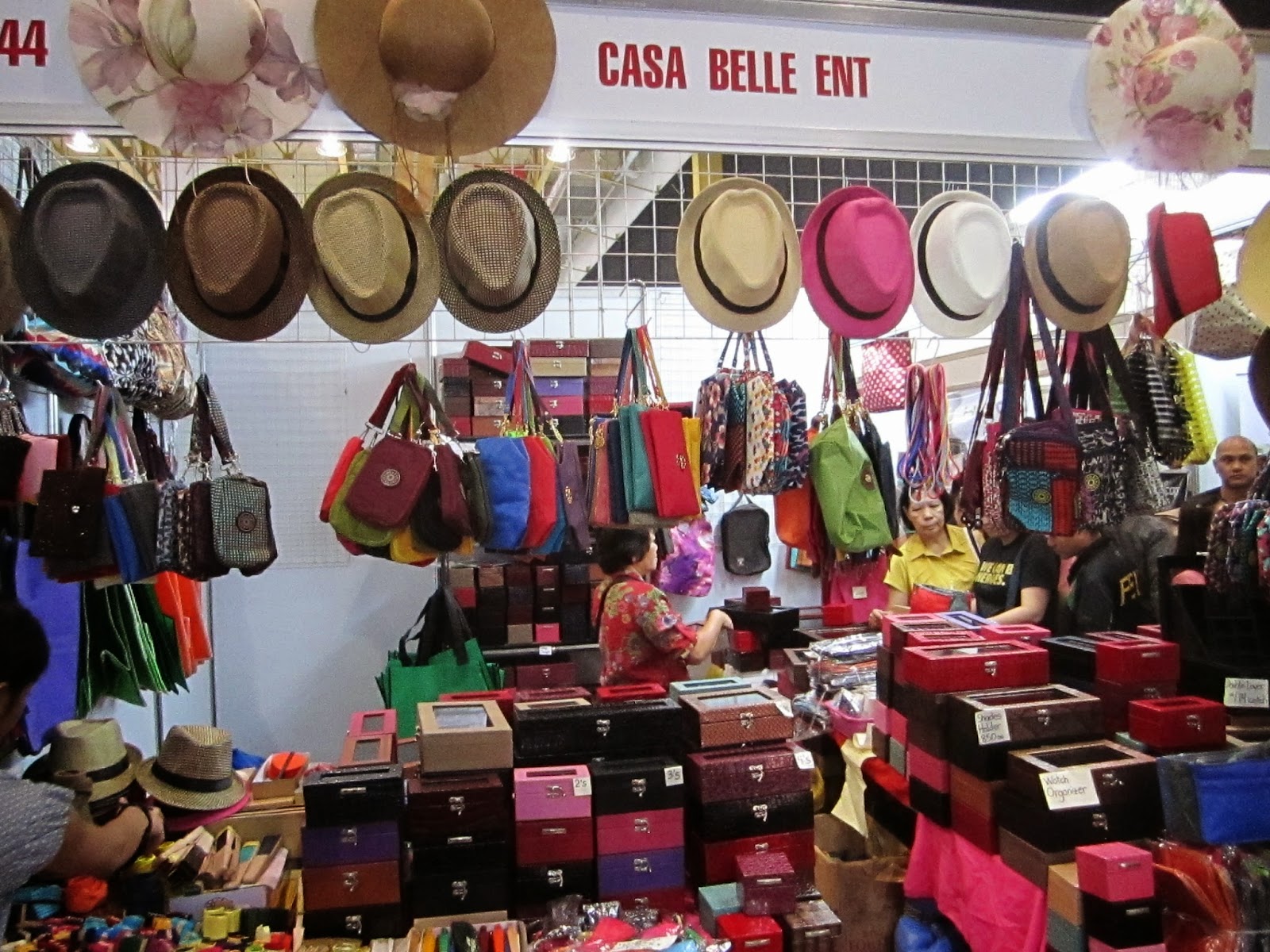 brandylovesvintage: noel bazaar world trade center 2014