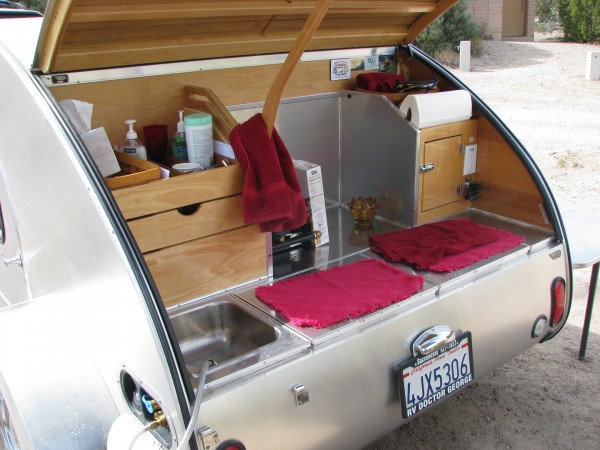 Tiny Yellow Teardrop: The Many Shades of Teardrop Trailers