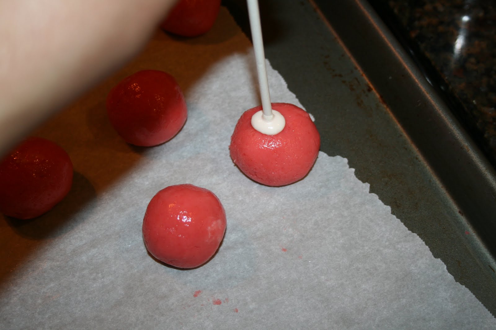 cutebugdesigns: Cake flops to pops