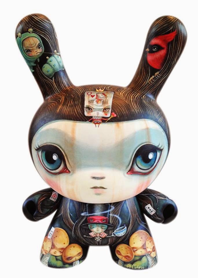 Dunny Addicts: Custom: 20" Dunny - Queen of Hearts by 64 Colors