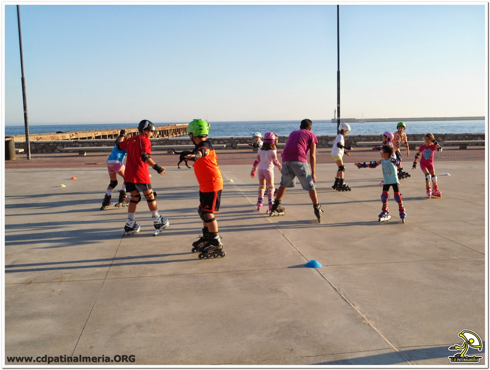 PATINALMERIA CLUB DEPORTIVO: Clases de patinaje en Almería para niños - CD. Patinalmeria