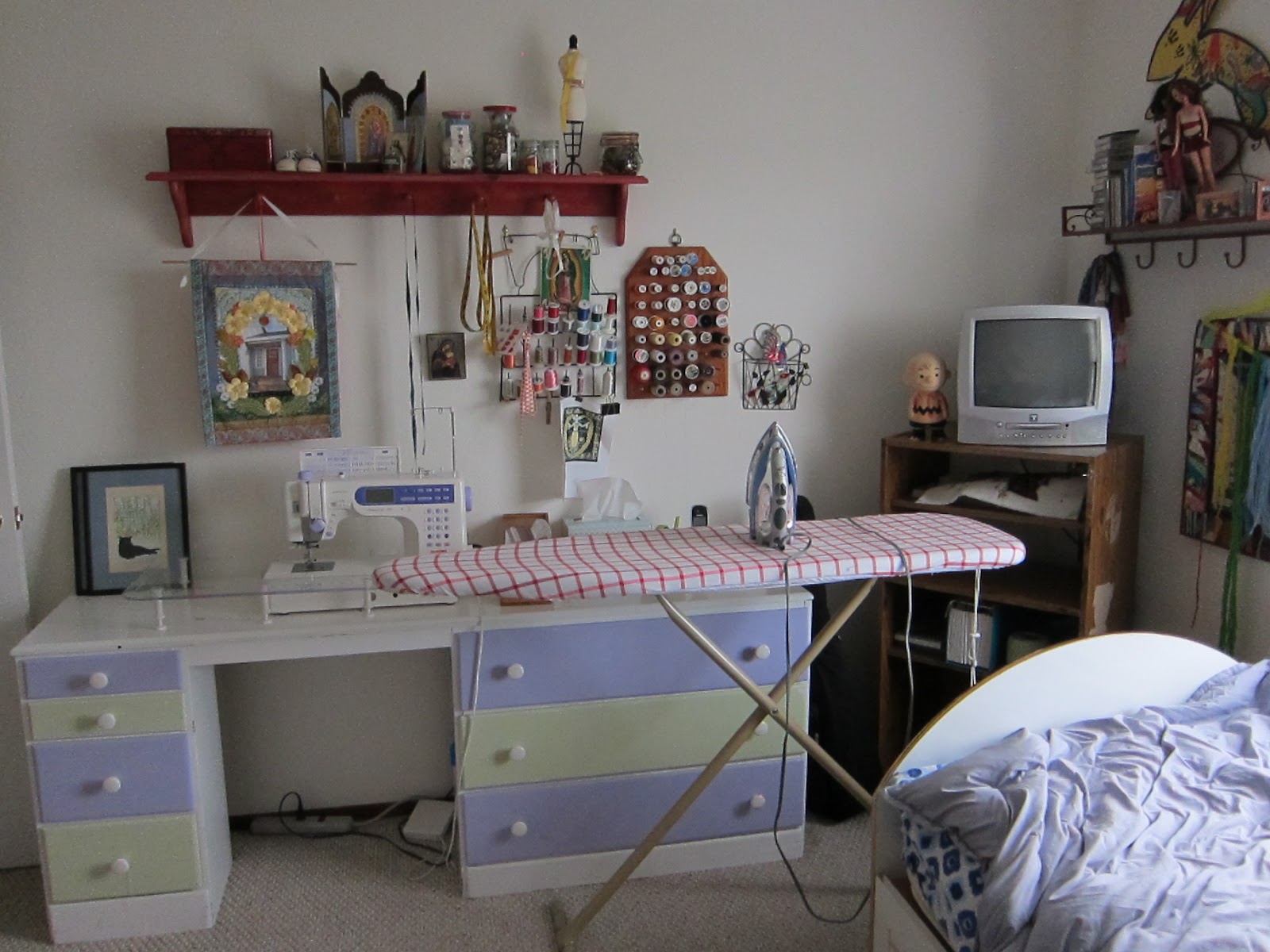 Thinking Out Loud: Sewing Room Re-Do