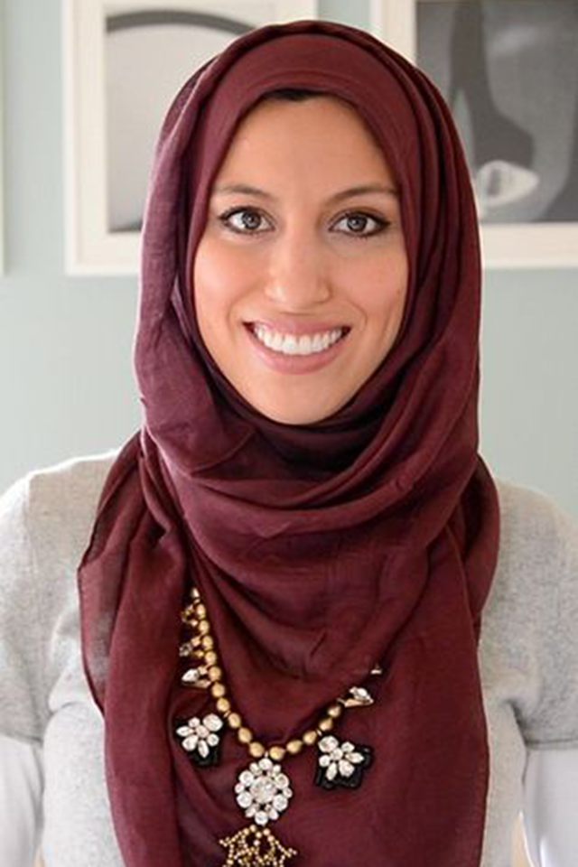 Modern and Stylish Hijab Wrap Ideas (for Women with Oval Faces)