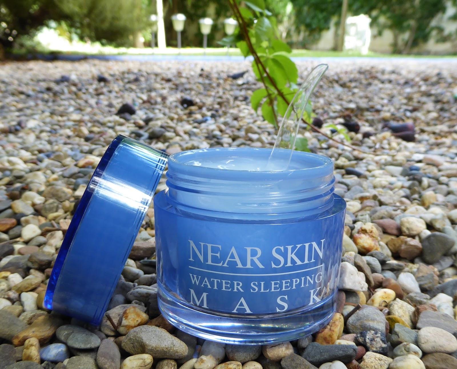 Envuelta en crema: Near Skin Water Sleeping Mask, la mascarilla ...
