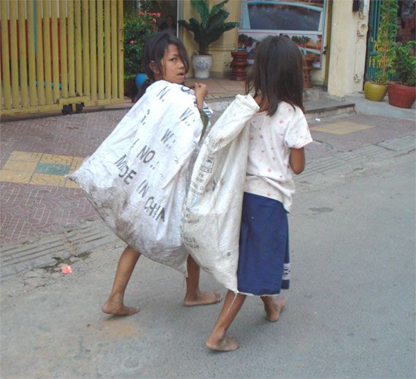 Children Special: Poor Cambodian Children on Street