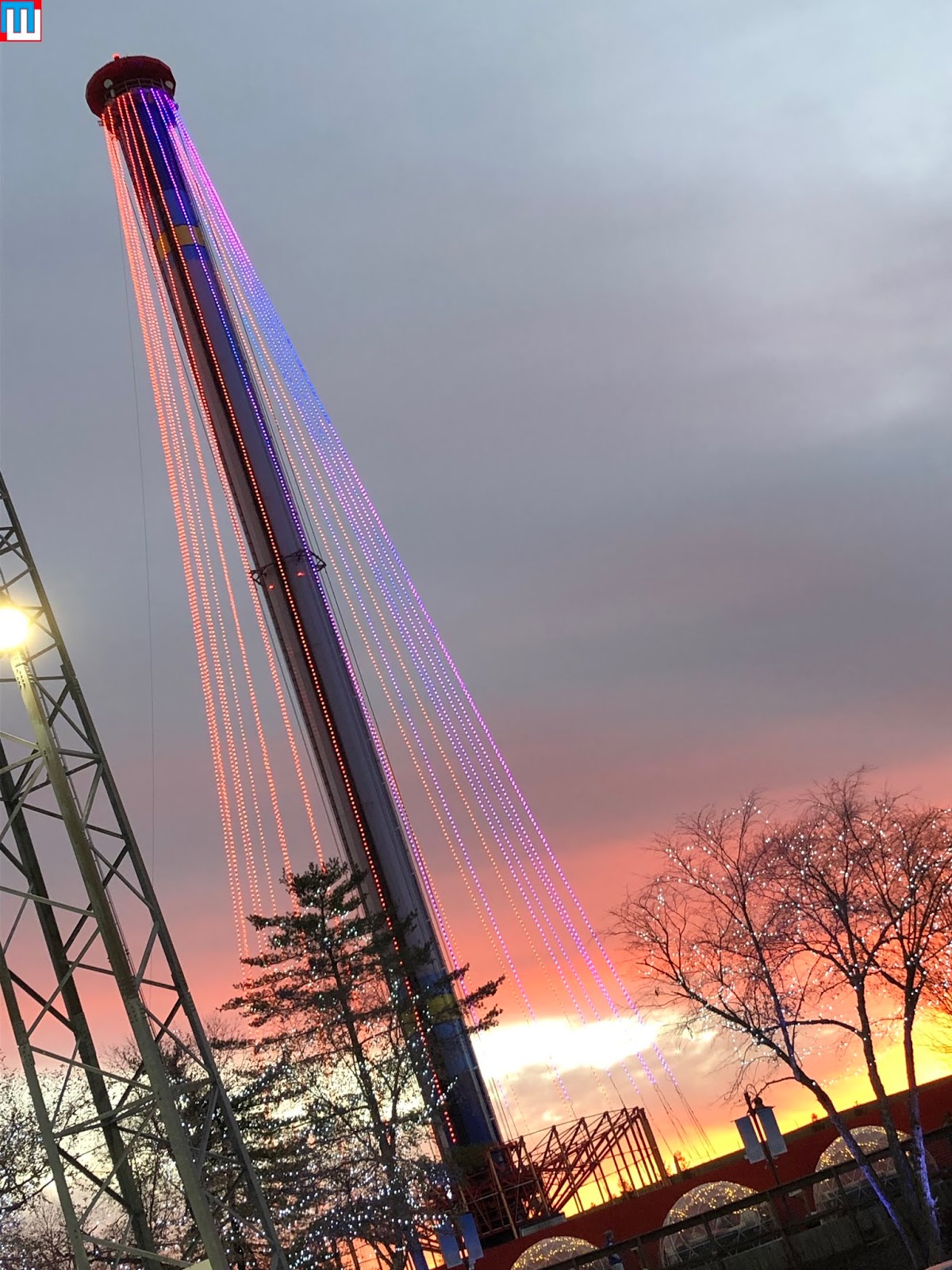 MidwestInfoGuide: Winterfest Decorations (WOF)