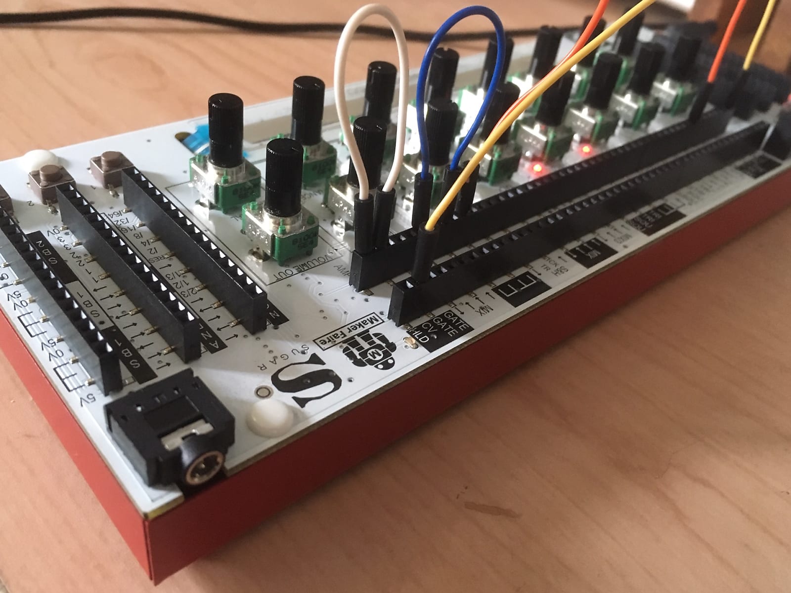 MATRIXSYNTH: SoundMachines NS1 NanoSynth w/Case