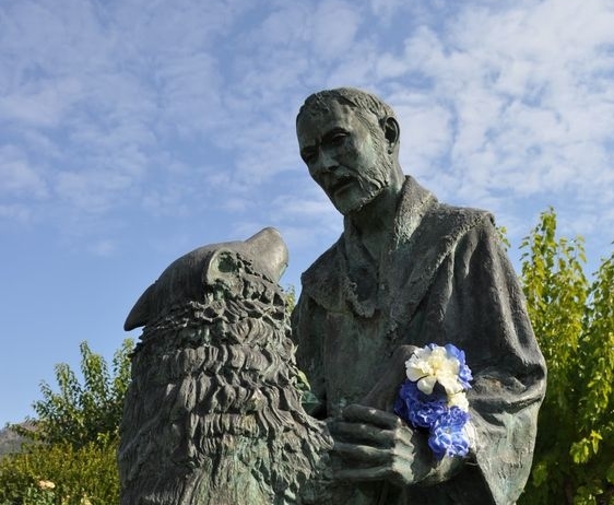 White Wolf : Religious leaders invoked blessings and prayers for wolves