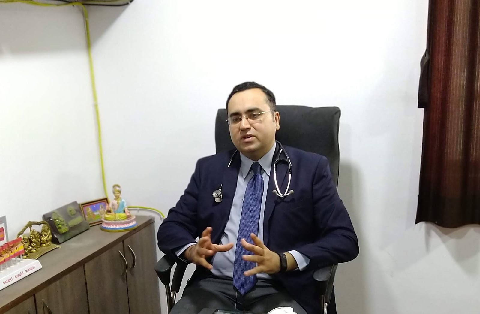 Dr. Jimit Vadgama Speaking on NDTV National television regarding ...