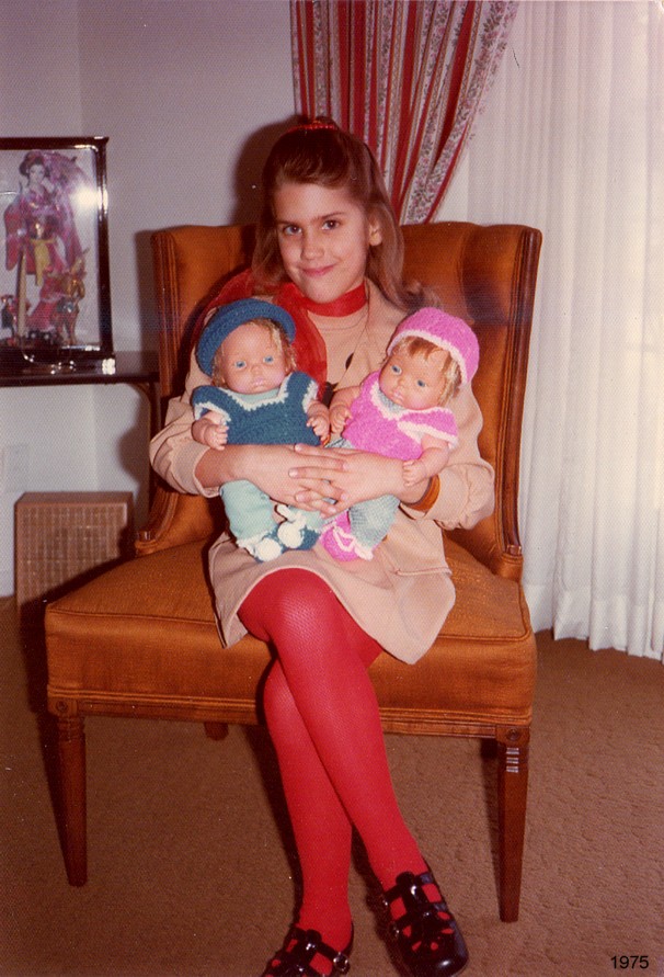 Laurie's ANGELS: Not dolls in my collection but me as a little doll >>