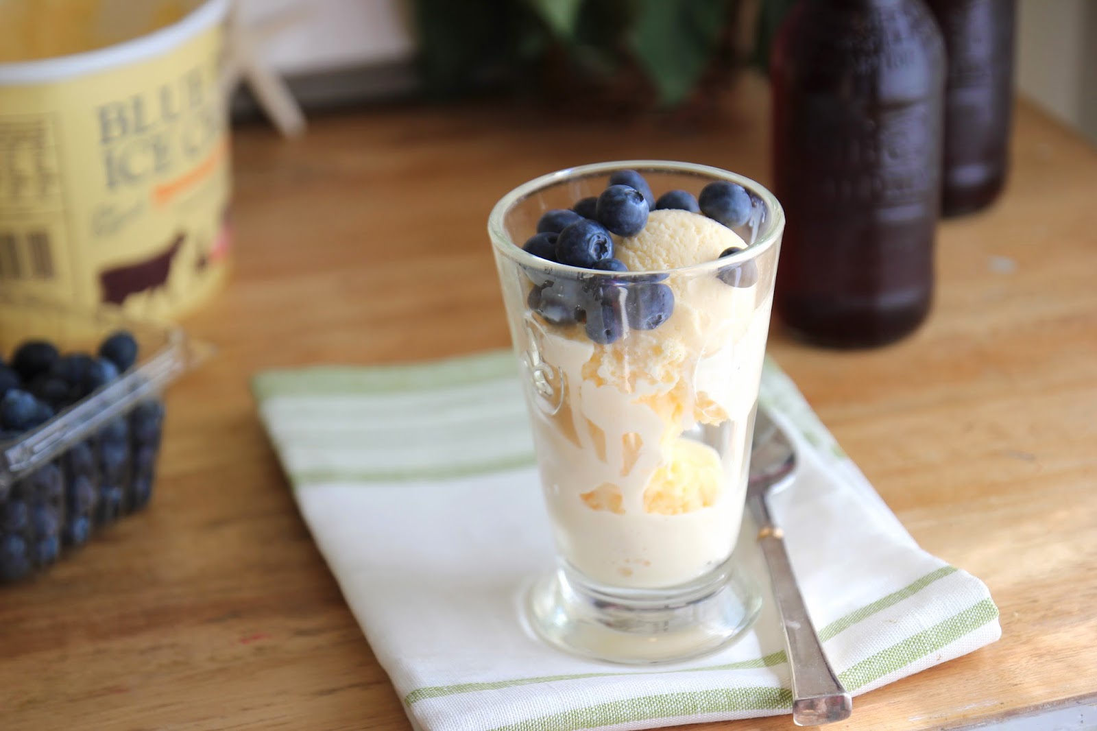 Black Cherry, Blueberry & Vanilla Ice Cream Float – Jenny Steffens Hobick
