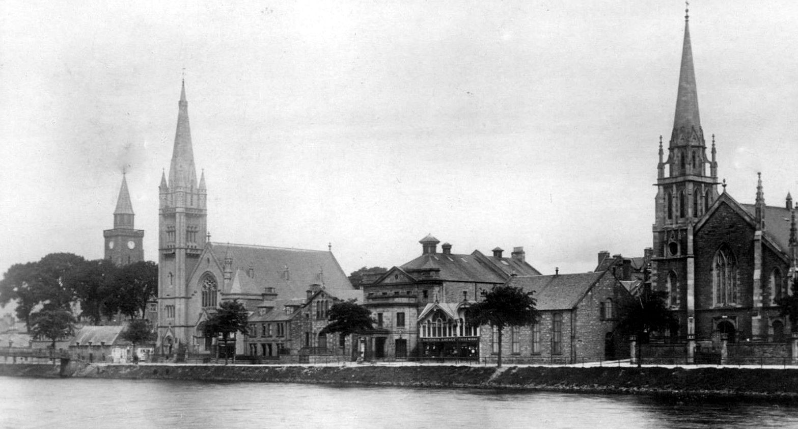 Tour Scotland: Old Photograph Bank Street Inverness Scotland