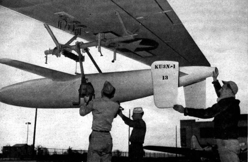 Airplanes in the skies + FAF history: Northrop JB-1 Bat