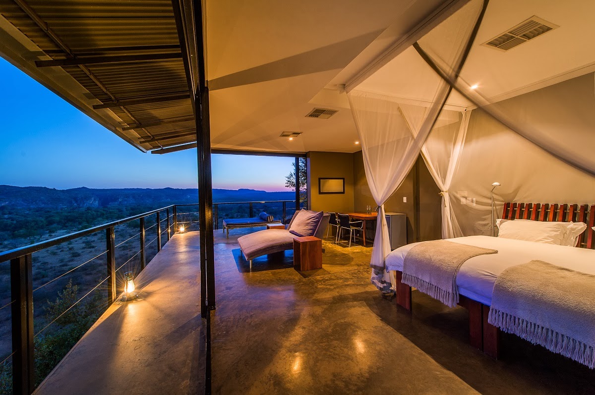 Passion For Luxury : The Outpost Lodge - Zimbabwe, South Africa
