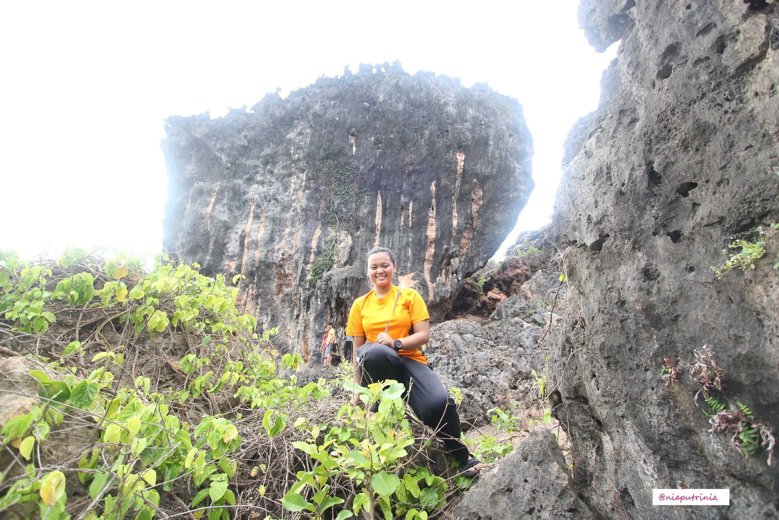 Beach Camp :: menggagahi pantai Sondak, Pok Tunggal & Siung ~ Beauty ...