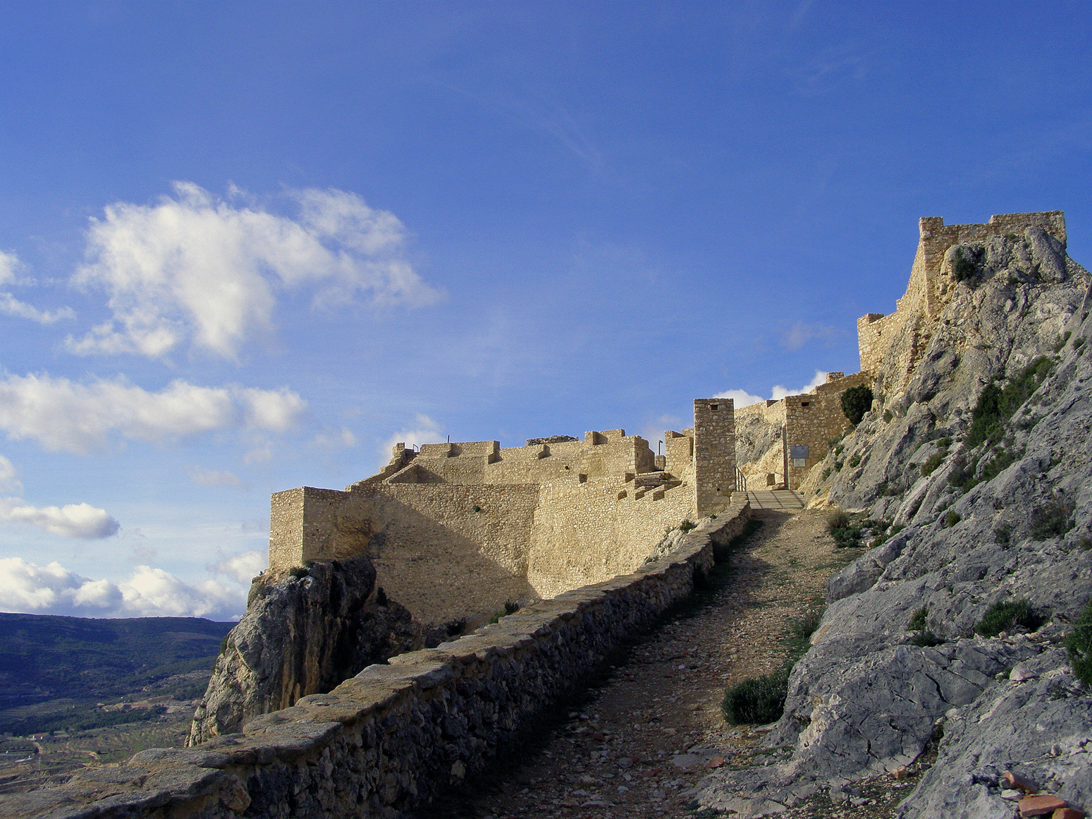 Explorador de Proximidad: CASTILLO DE CASTELLOTE