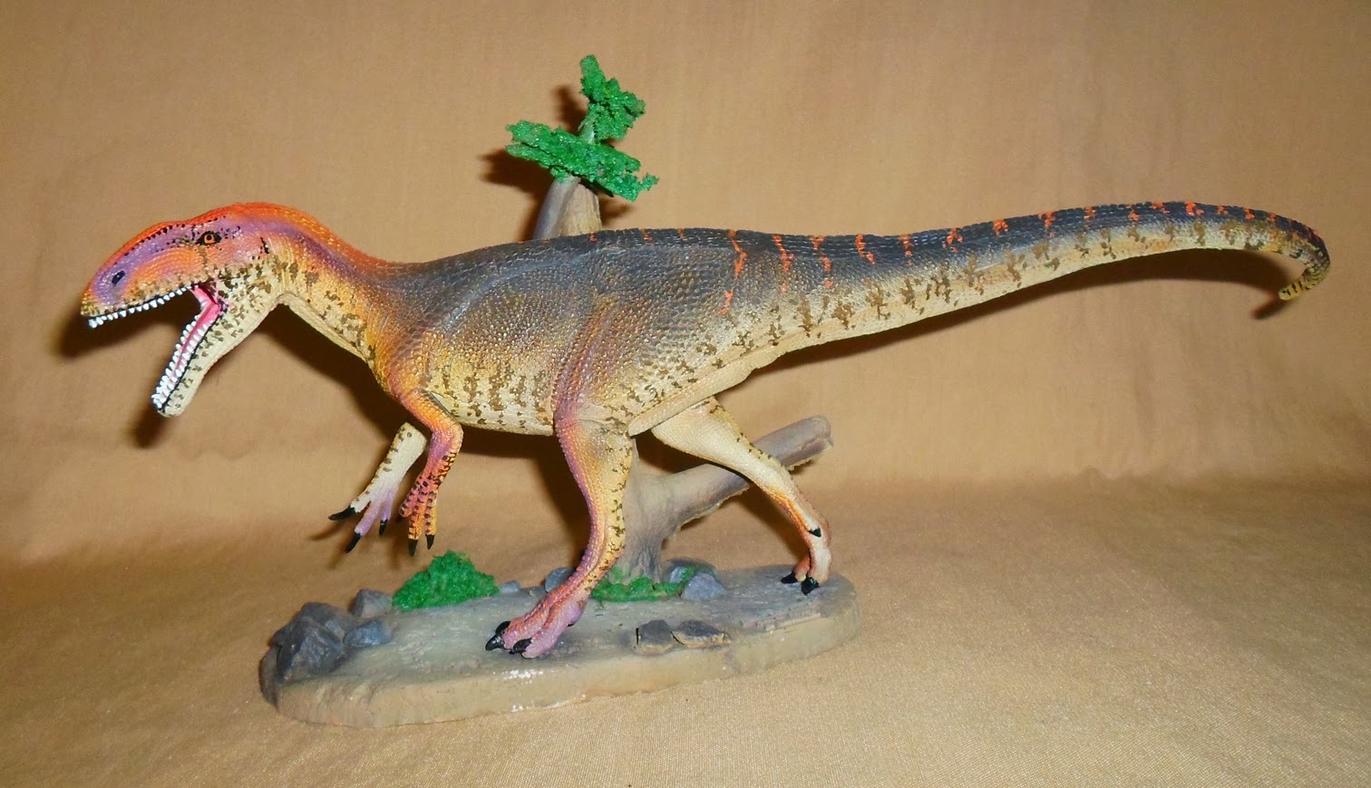 IluzerArt"s - Dinossauros em Resina