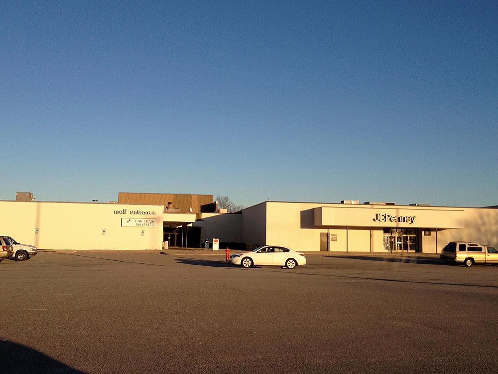 Sky City: Retail History: Parkwood Mall/Wilson Mall: Wilson, NC