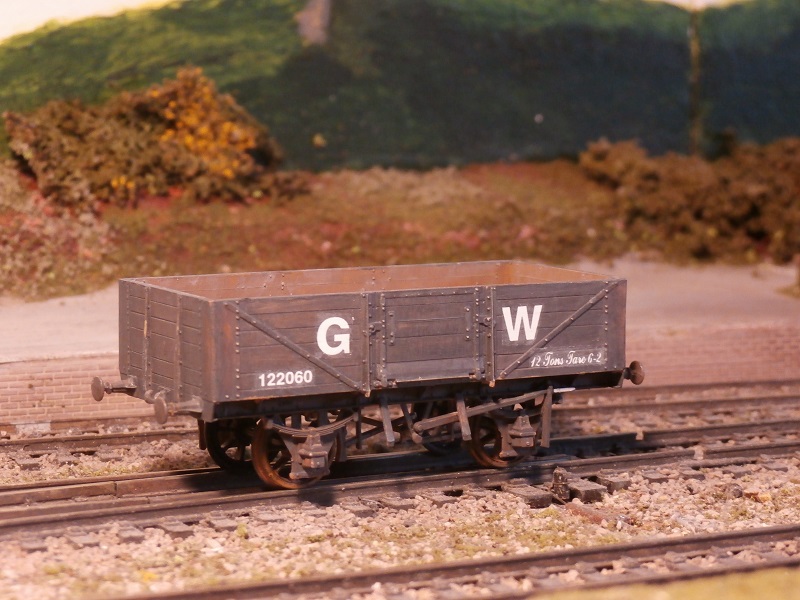 Chris Ford model railways: GWR 5 plank wagon kit