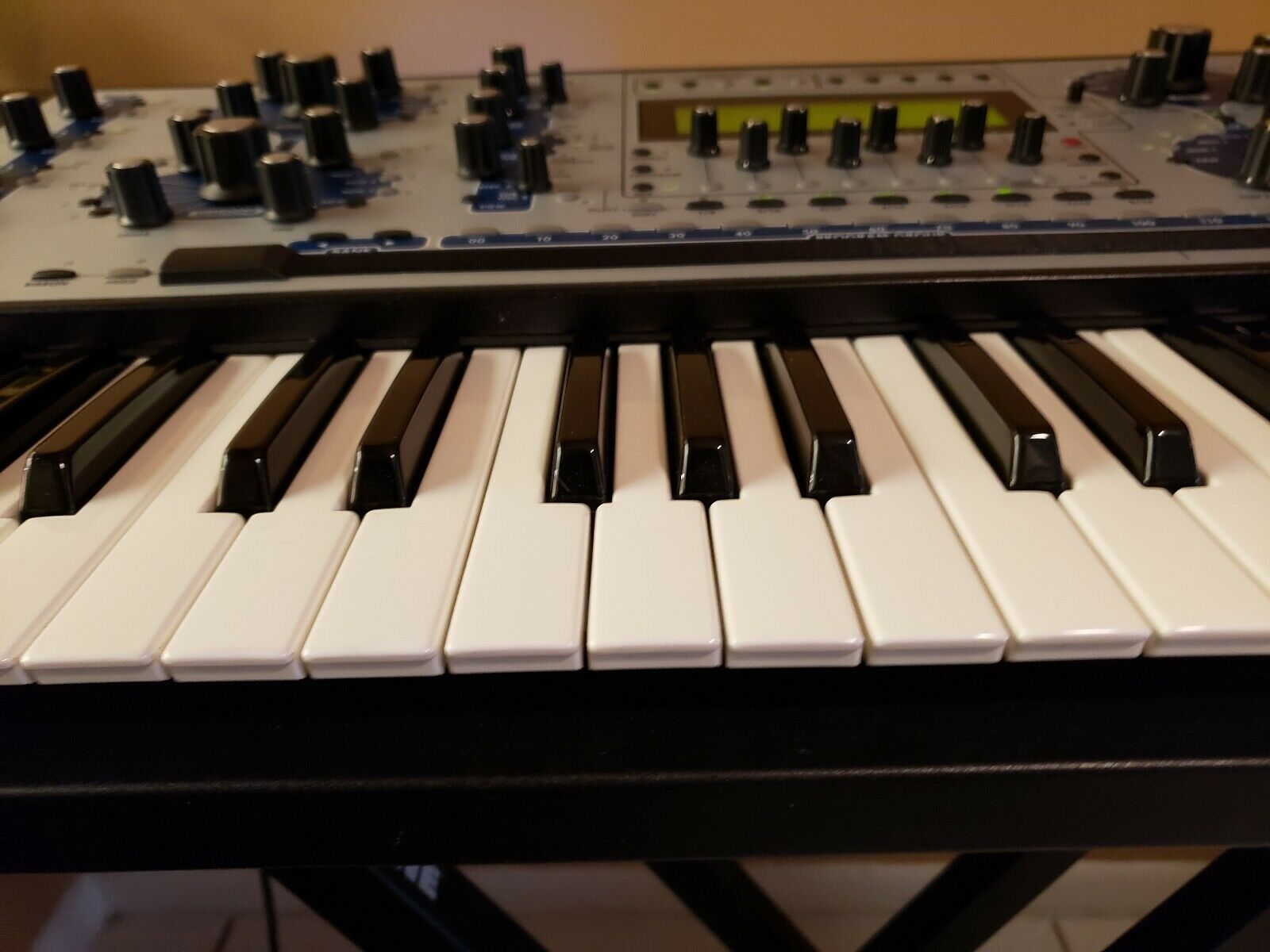MATRIXSYNTH: Alesis A6 Andromeda Keyboard Synthesizer