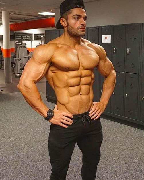 Seduced by the New...: Look at that fit brofo right here!