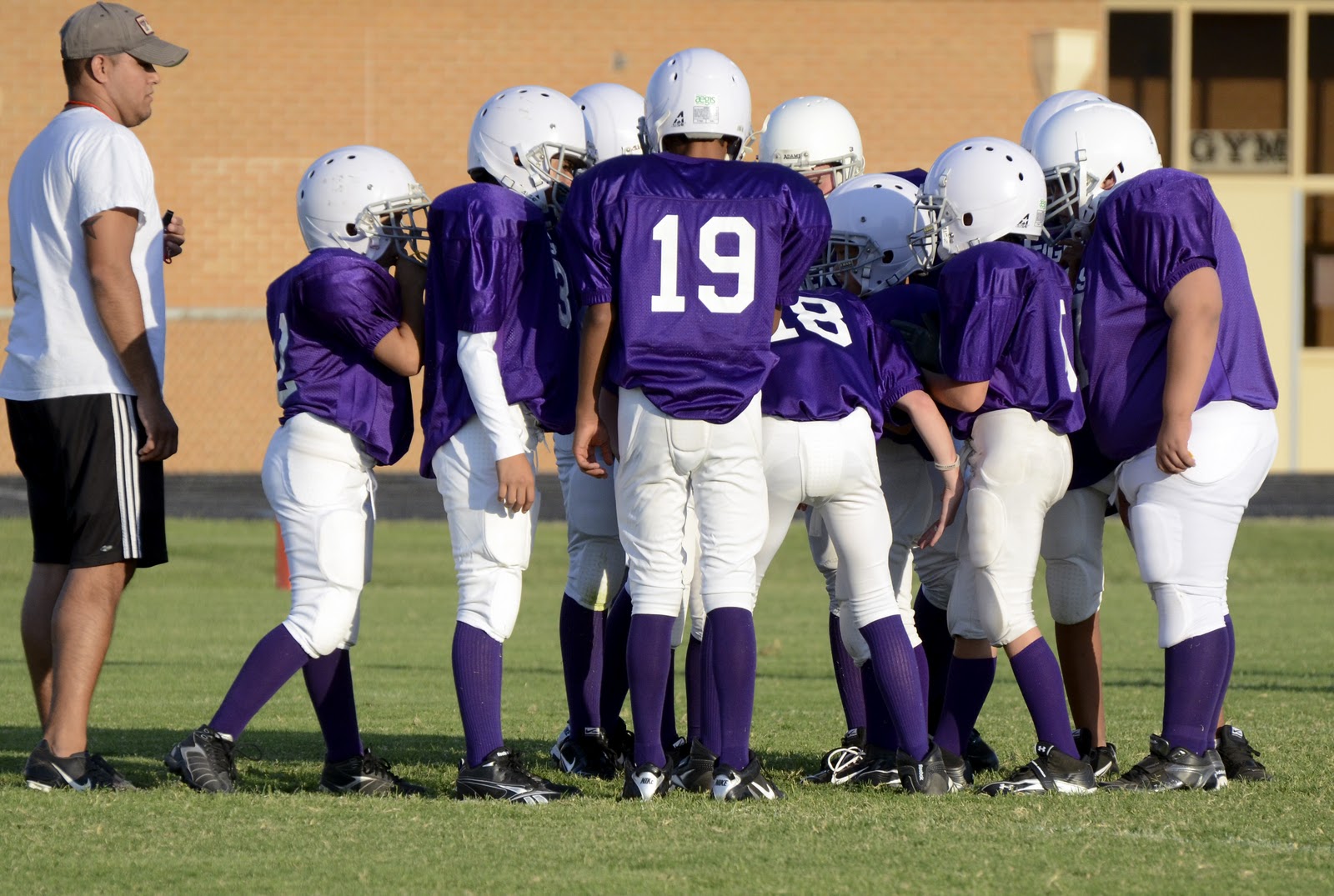 Kiki's Corner: It's Pee Wee Football Season